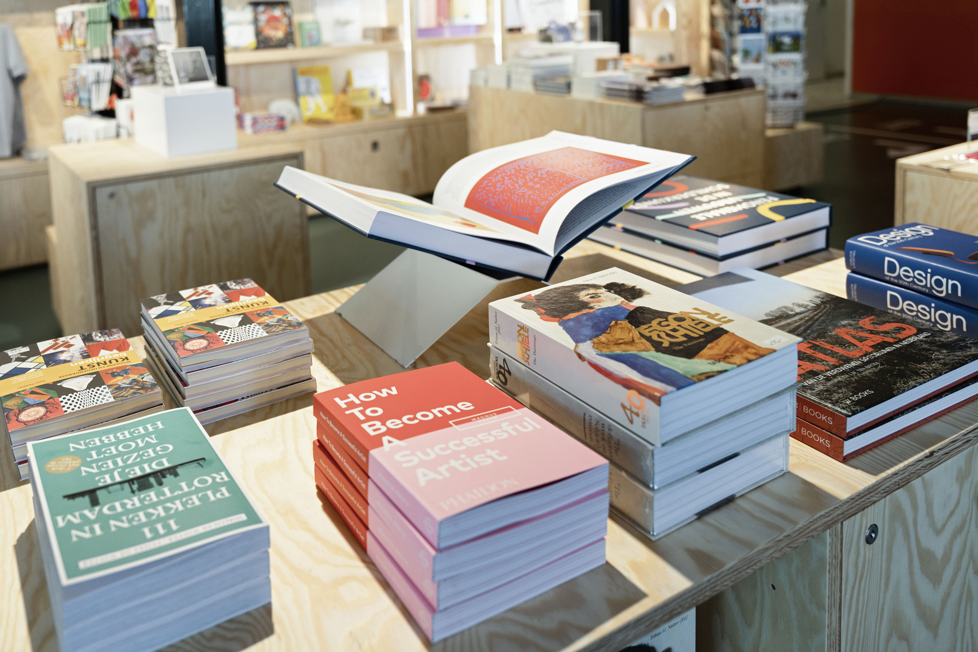 Kunsthal Rotterdam shop revitalization | Tchai