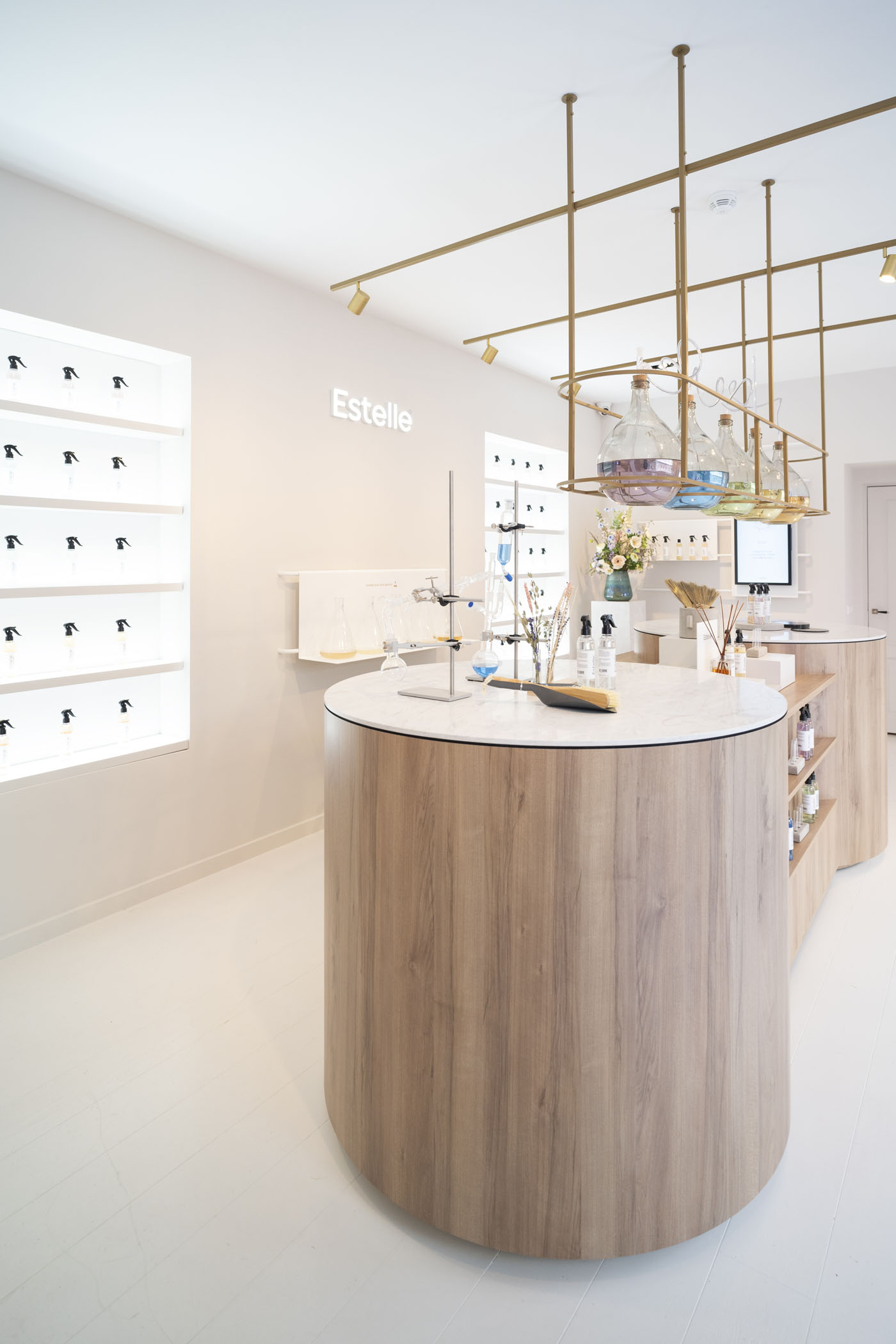 Shaping the brand from concept to reality: Estelle flagship store | Tchai